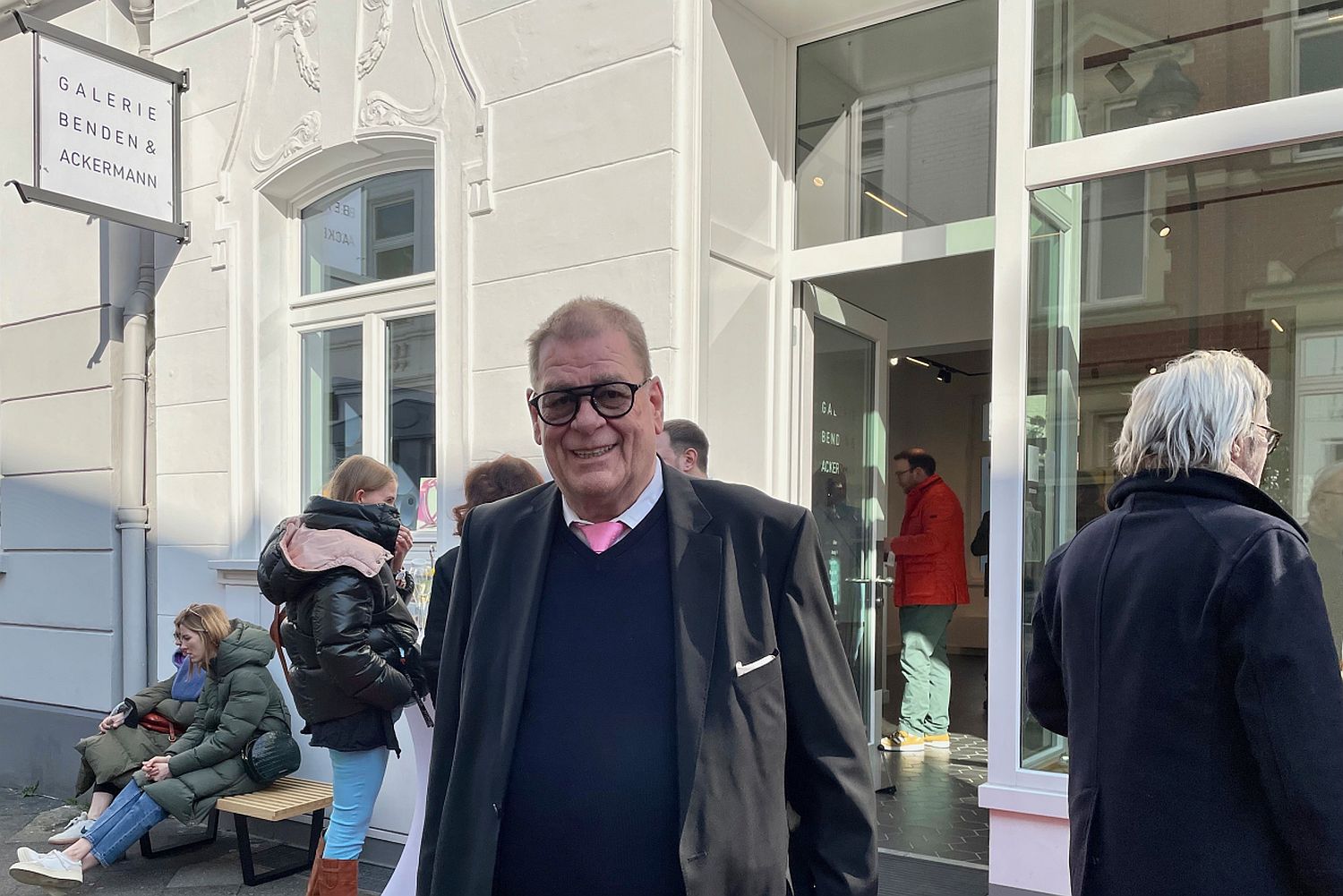 Keine Angst vor dem Schönen: Galerie Benden neu in Düsseldorf ...