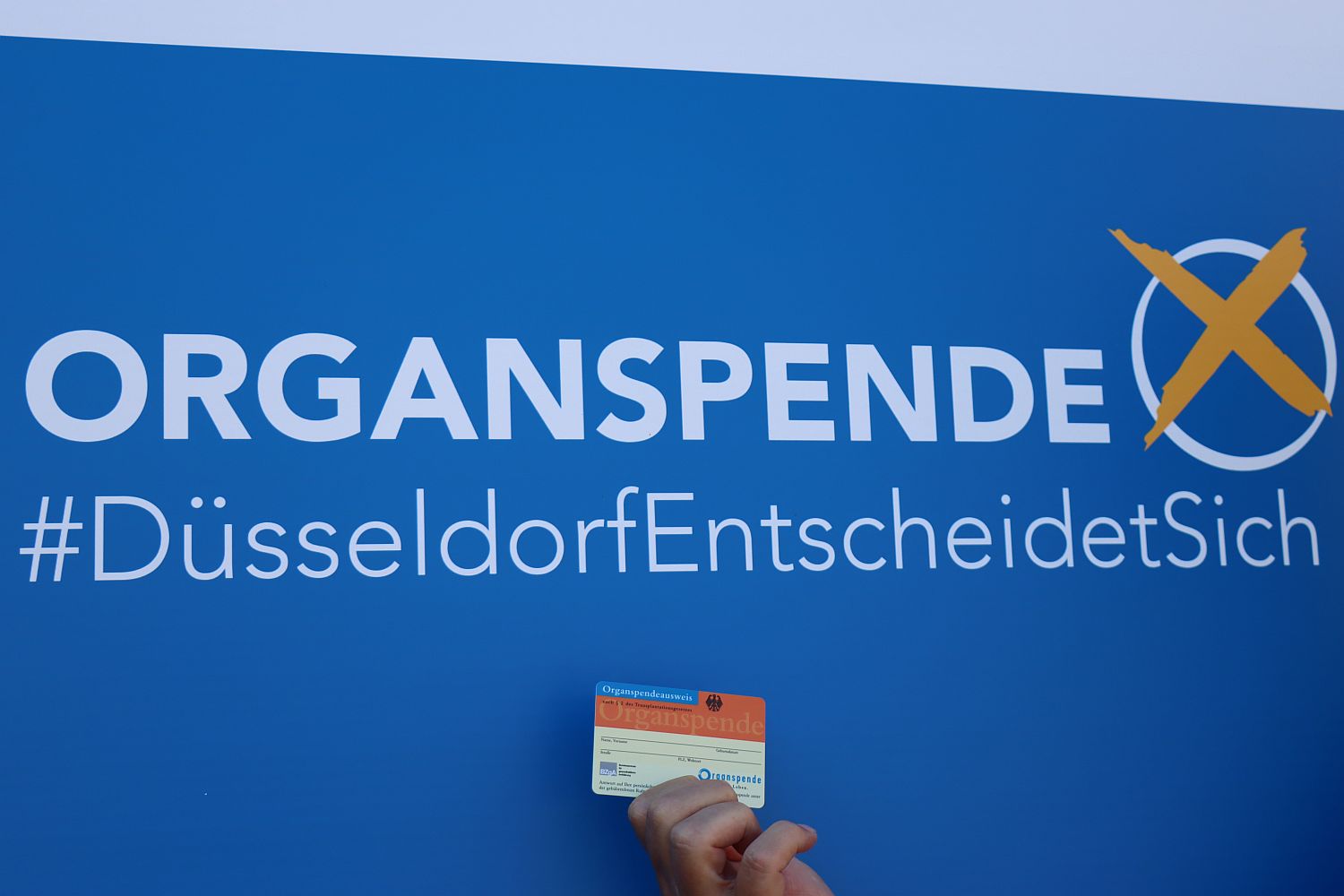 Kampagne zur Organspende gestartet: #DüsseldorfEntscheidetSich - Ddorf ...