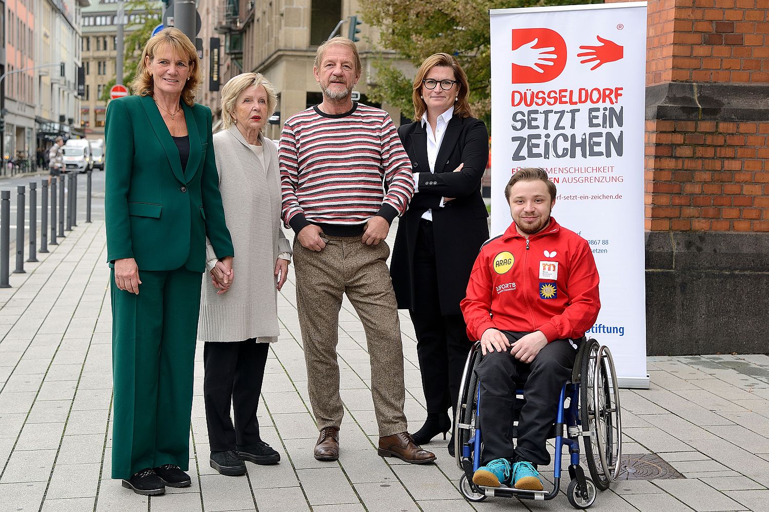 Bürgerstiftung startet zum achten Mal die Aktion „Düsseldorf setzt ein Zeichen“ - Ddorf-Aktuell ...