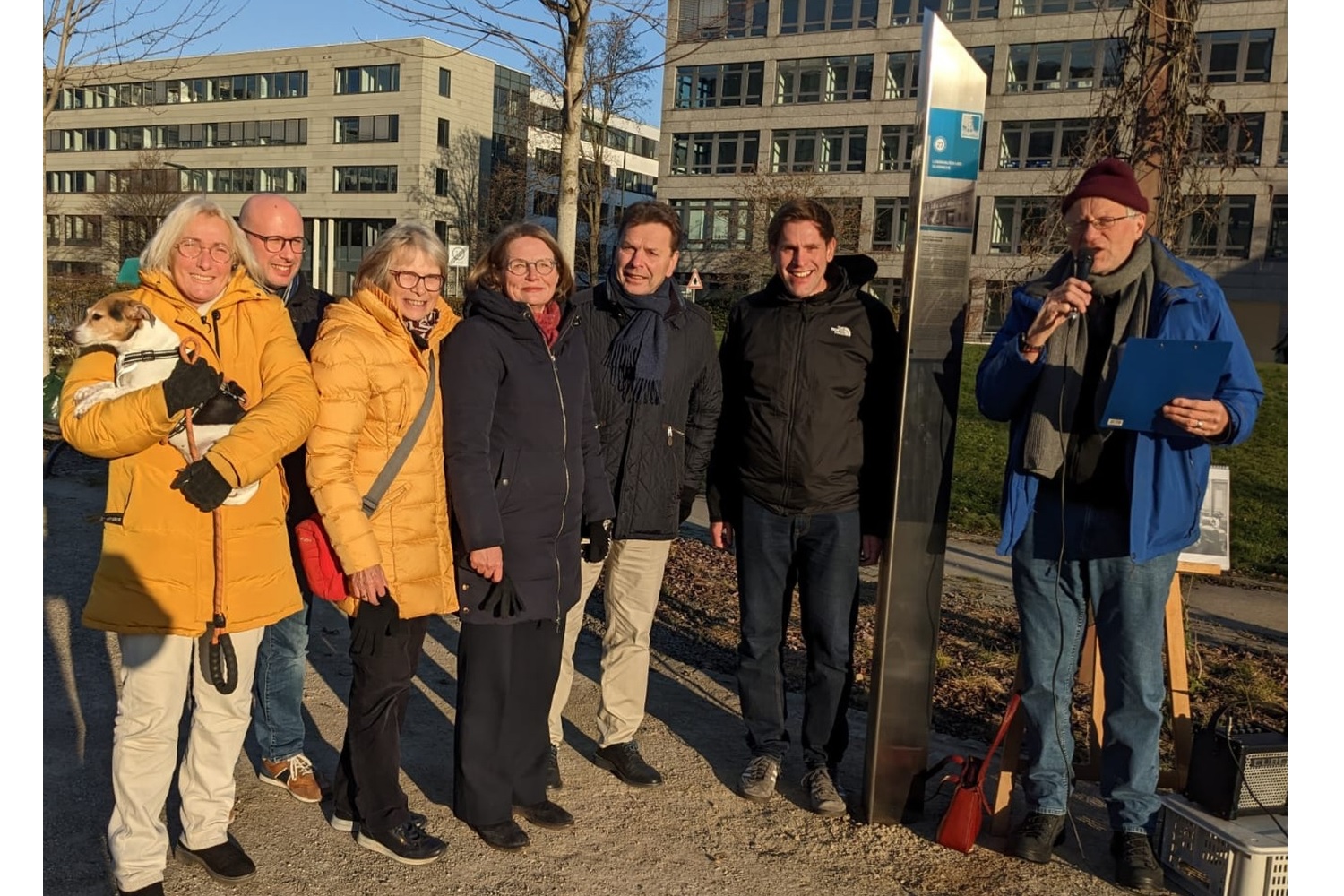 Düsseldorf Flingern Nord: Siebte Stele des FlingerPfad eingeweiht ...