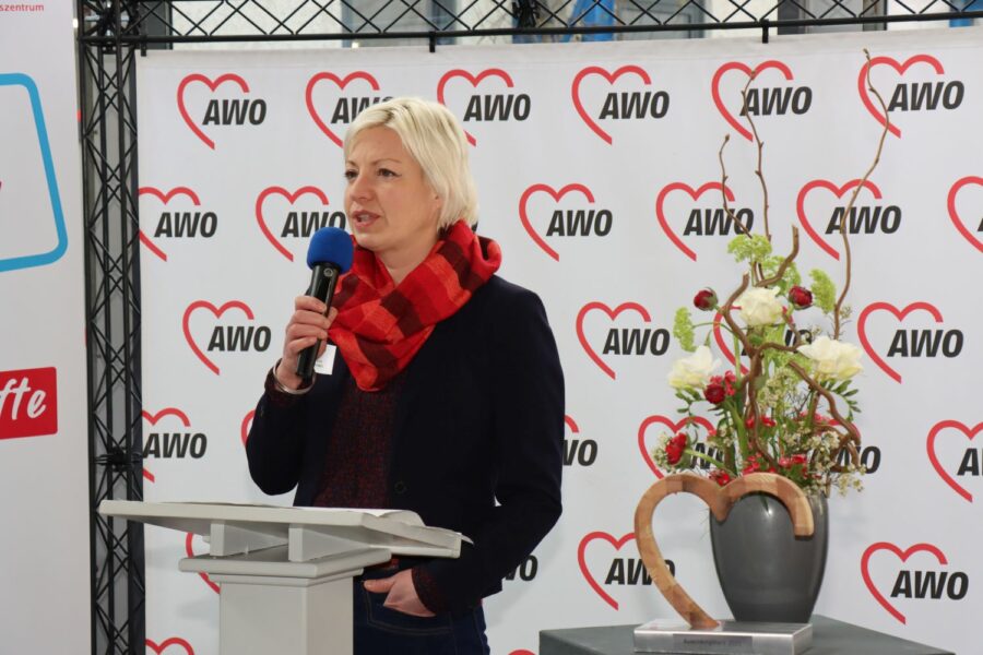 AWO Düsseldorf: Azubi-Messe „Hallo Chef*in!“ und Verleihung des ...