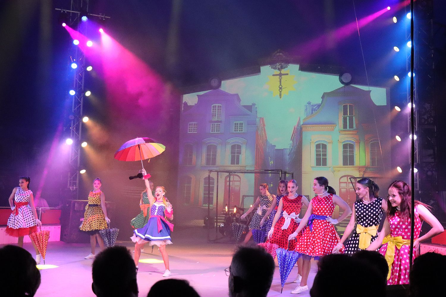 Düsseldorf Eller: „Wonder Adventure“ begeistert Premierenpublikum ...