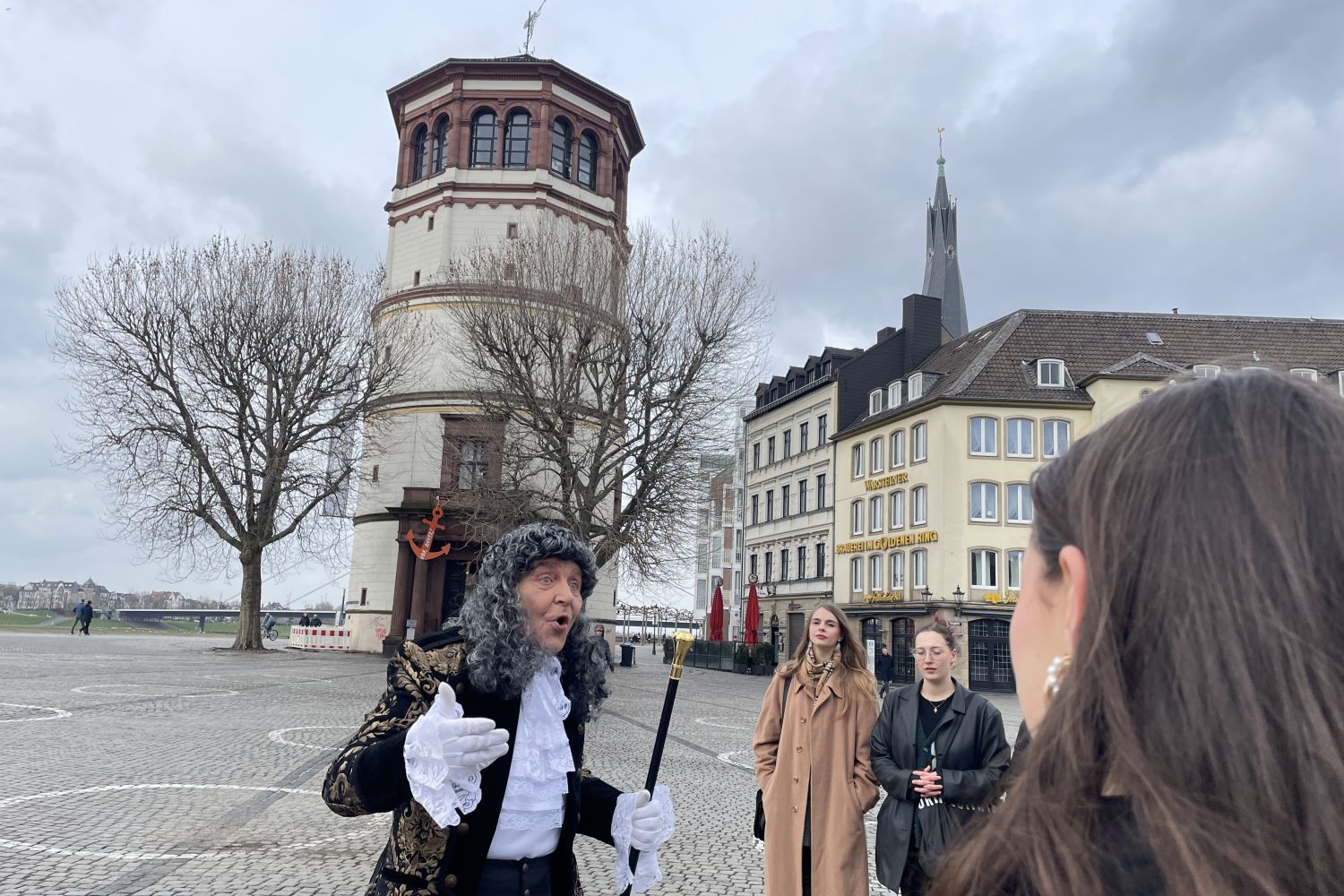 Neue Stadtführung in Düsseldorf: Auf den Spuren von Jan Wellem - Ddorf ...