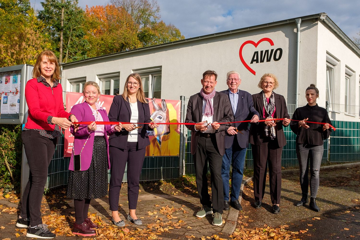 Düsseldorf Unterbach: AWO „zentrum plus“ strahlt in neuem Glanz - Ddorf ...