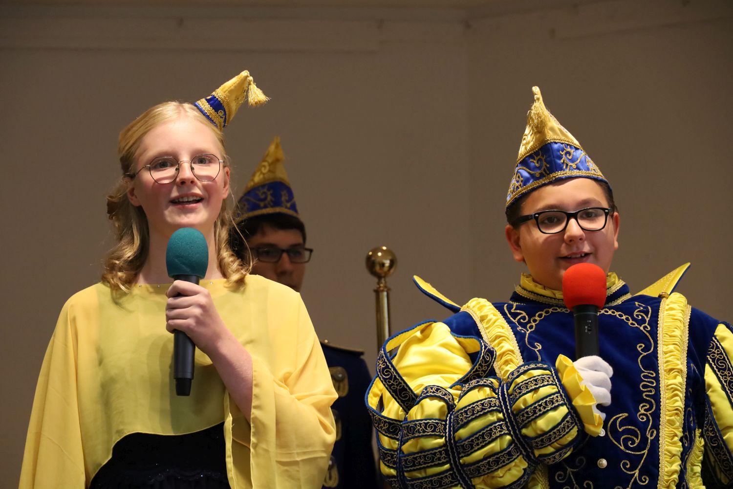 Düsseldorf: Die Unterrather Funken haben ein neues Kinderprinzenpaar ...