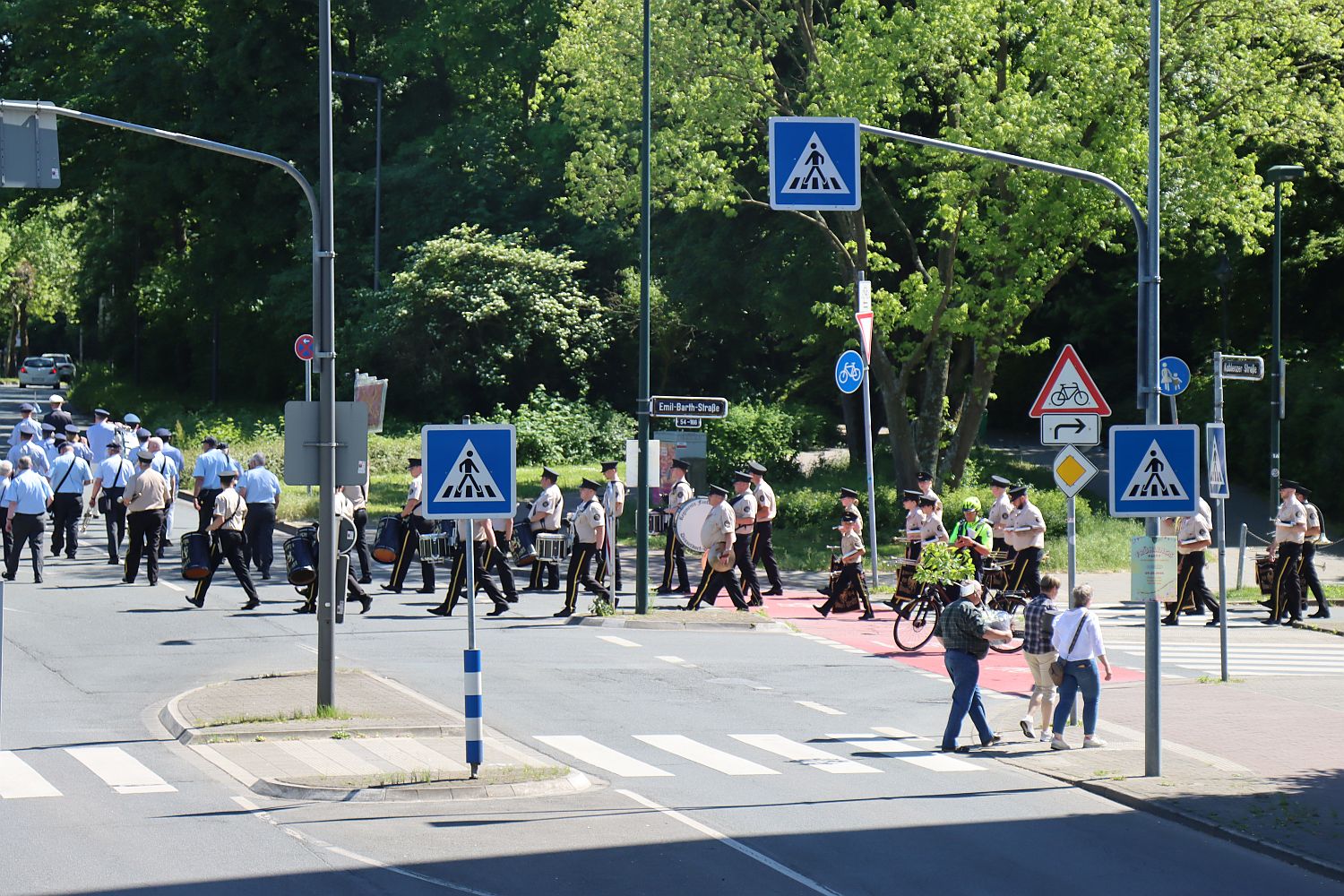 Düsseldorf Garath: Der Schützenchef schießt den Vogel ab - Ddorf ...