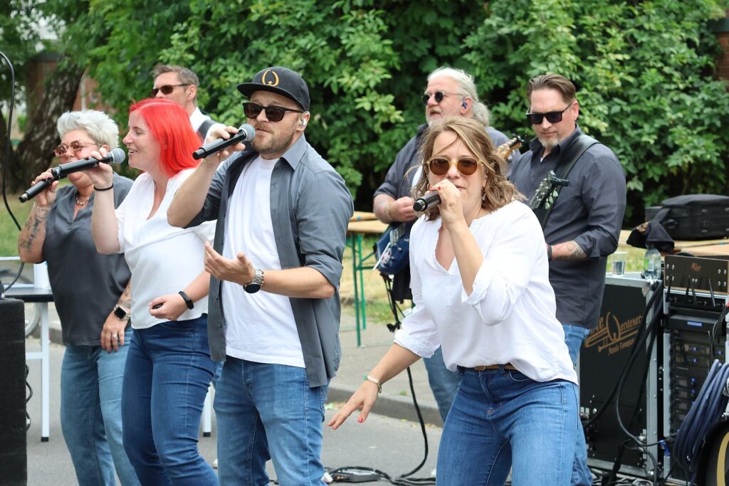 Düsseldorf: Bürgerfest zum 20. Geburtstag der Stiftung "Mit Herz und ...