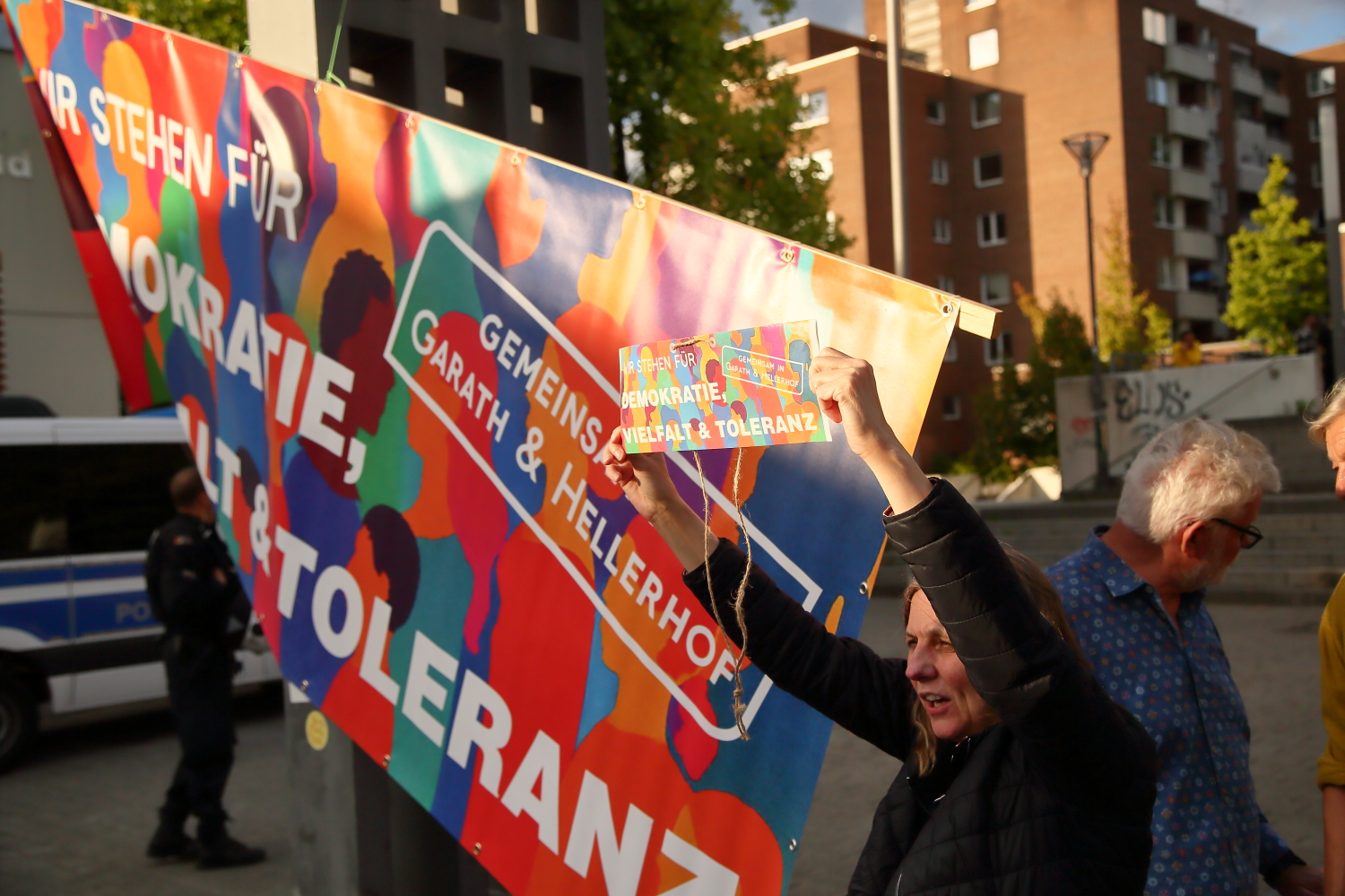 Düsseldorf Garath: Breiter bürgerlicher Protest gegen die AfD und den ...