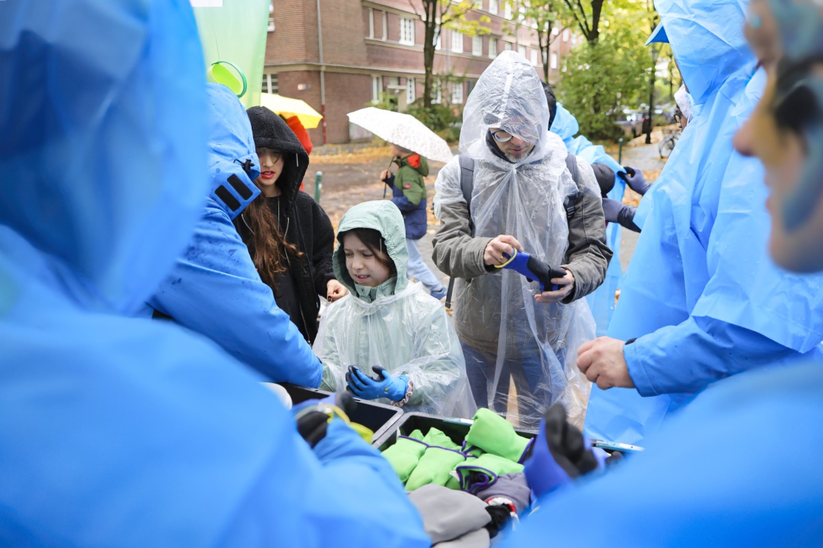 Blockblocks Cleanup in Düsseldorf Bilk: 30 Müllsammler stellen sich an ...